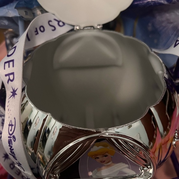 Disney | Other | Disneyland Cinderella Popcorn Bucket 0years ...